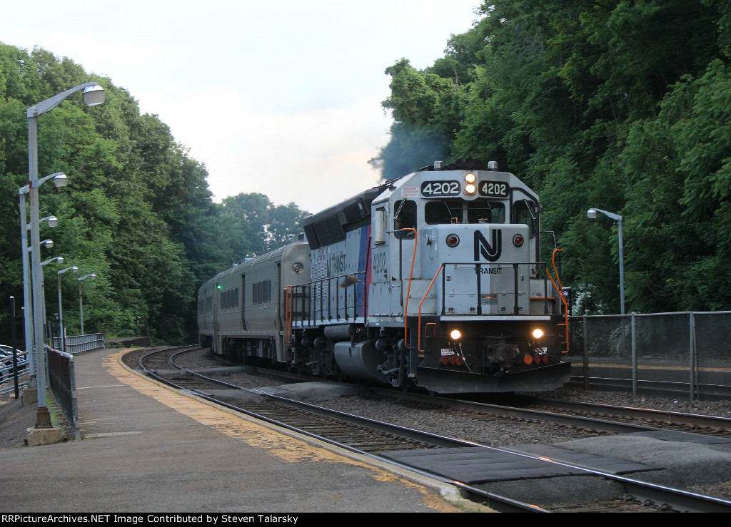 NJT 4202